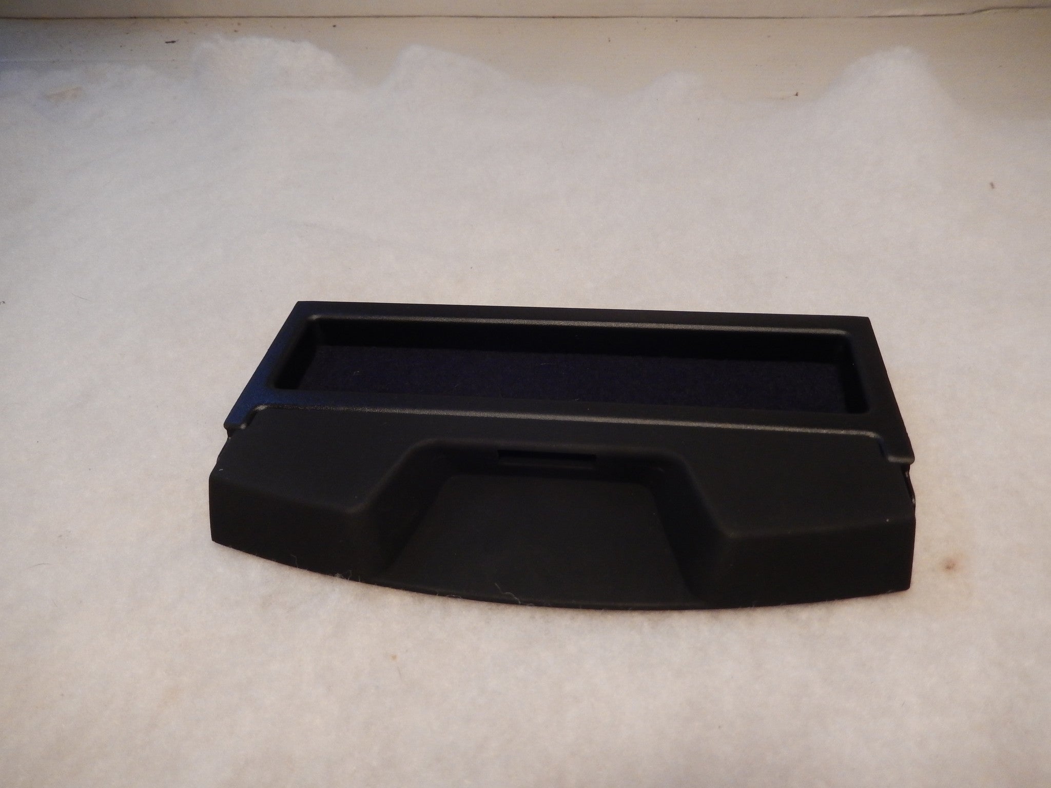 Maserati M-139 2004 - 2012 Center Console Tray – Joeyz Datsun
