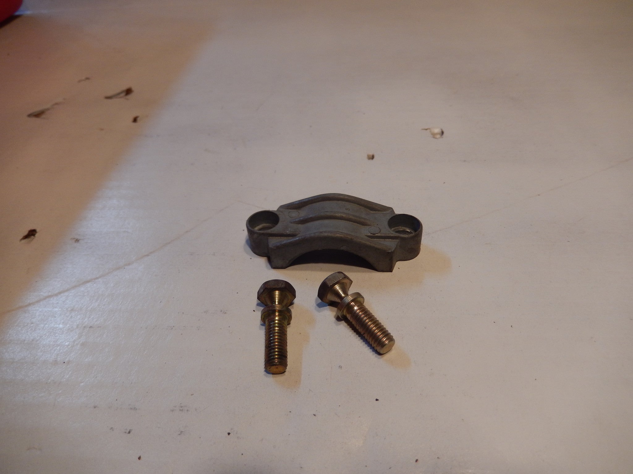 Maserati Ignition Lock Clamp and Security Bolts – Joeyz Datsun
