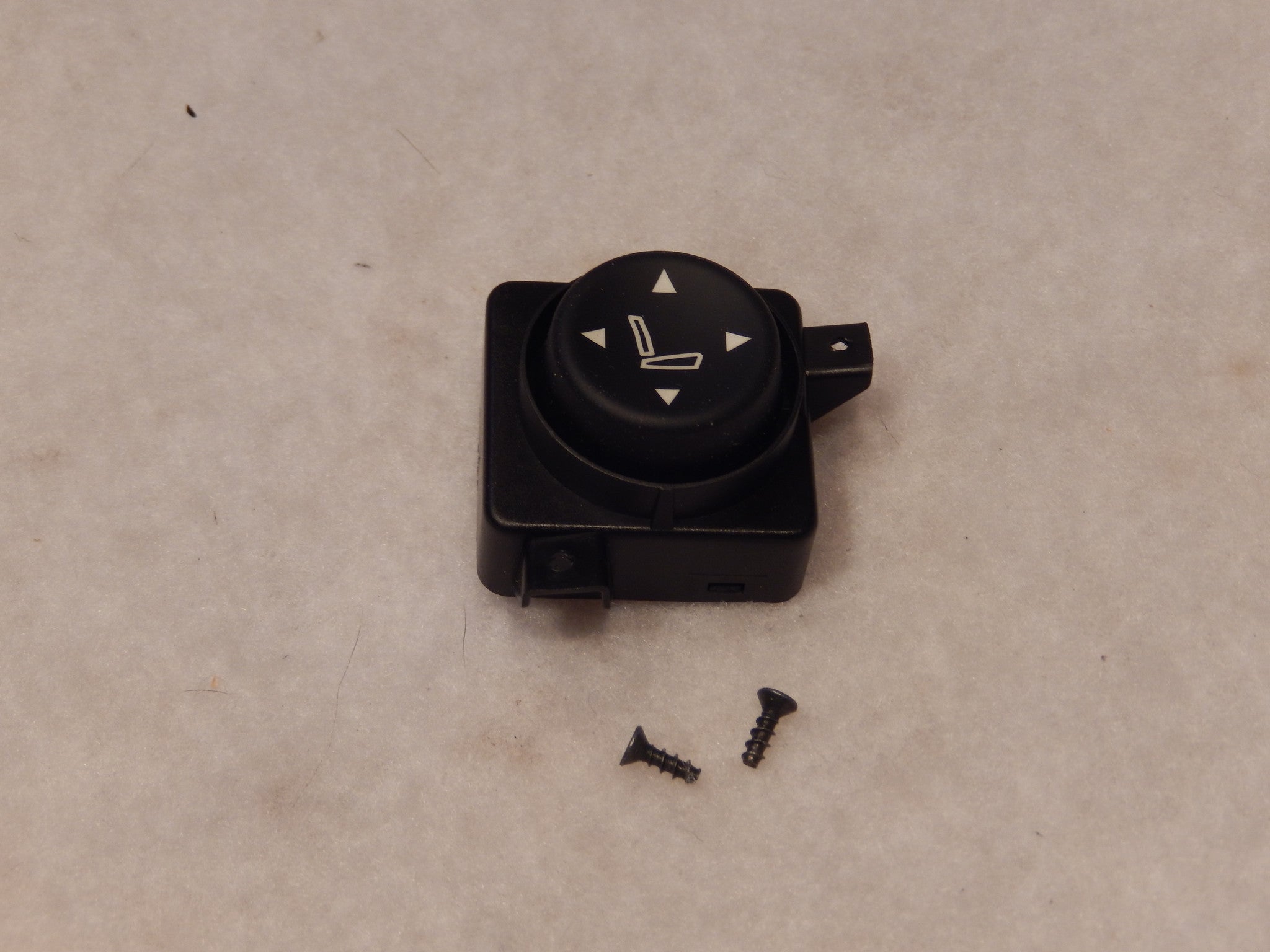 Maserati Quattroporte M-139 Drivers Side Seat Position Switch – Joeyz ...