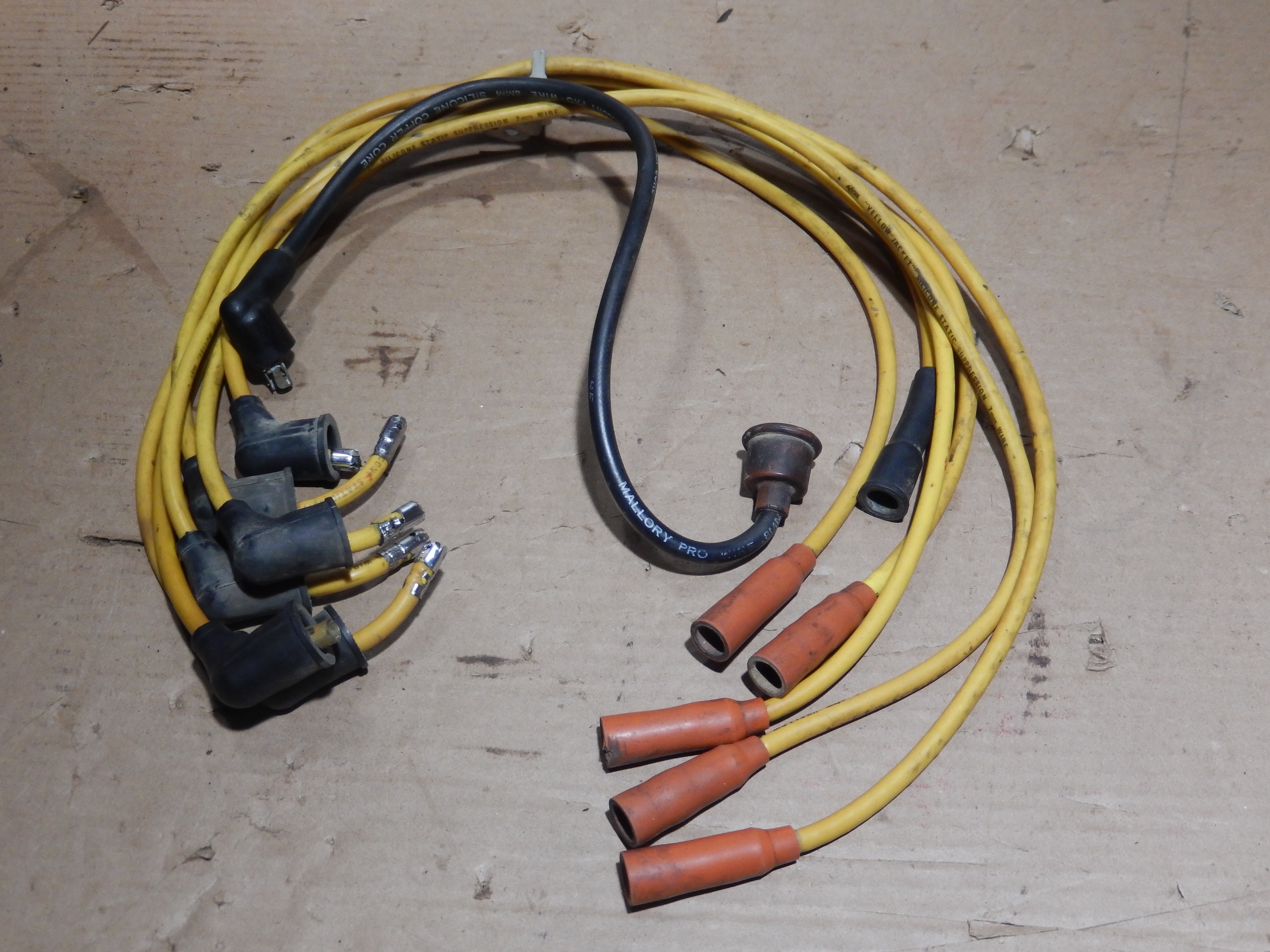 Datsun 240Z Yellow Jacket Ignition Wires Set – Joeyz Datsun
