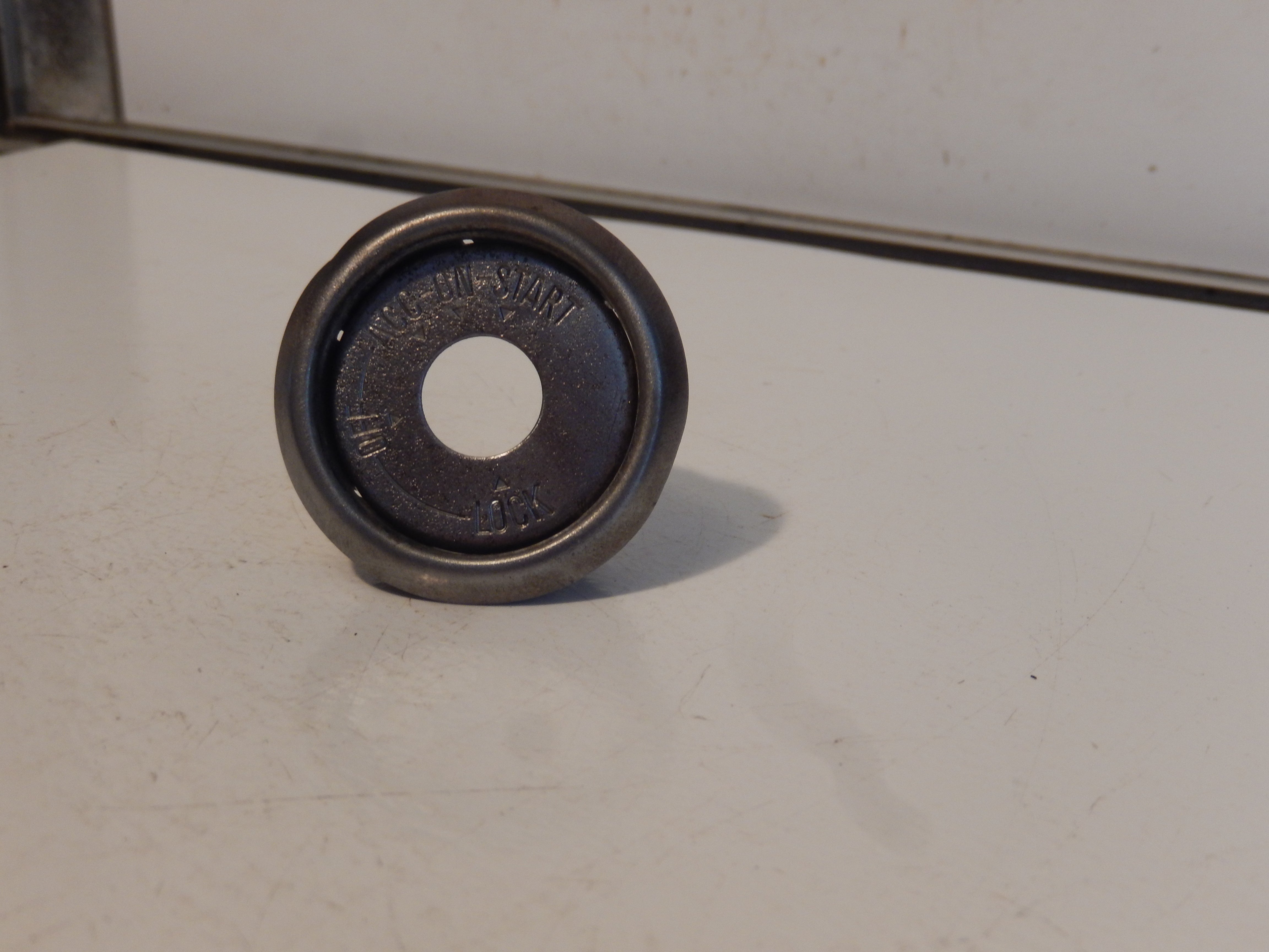 Datsun 240Z Ignition Lock Key Dial Face and Surround – Joeyz Datsun