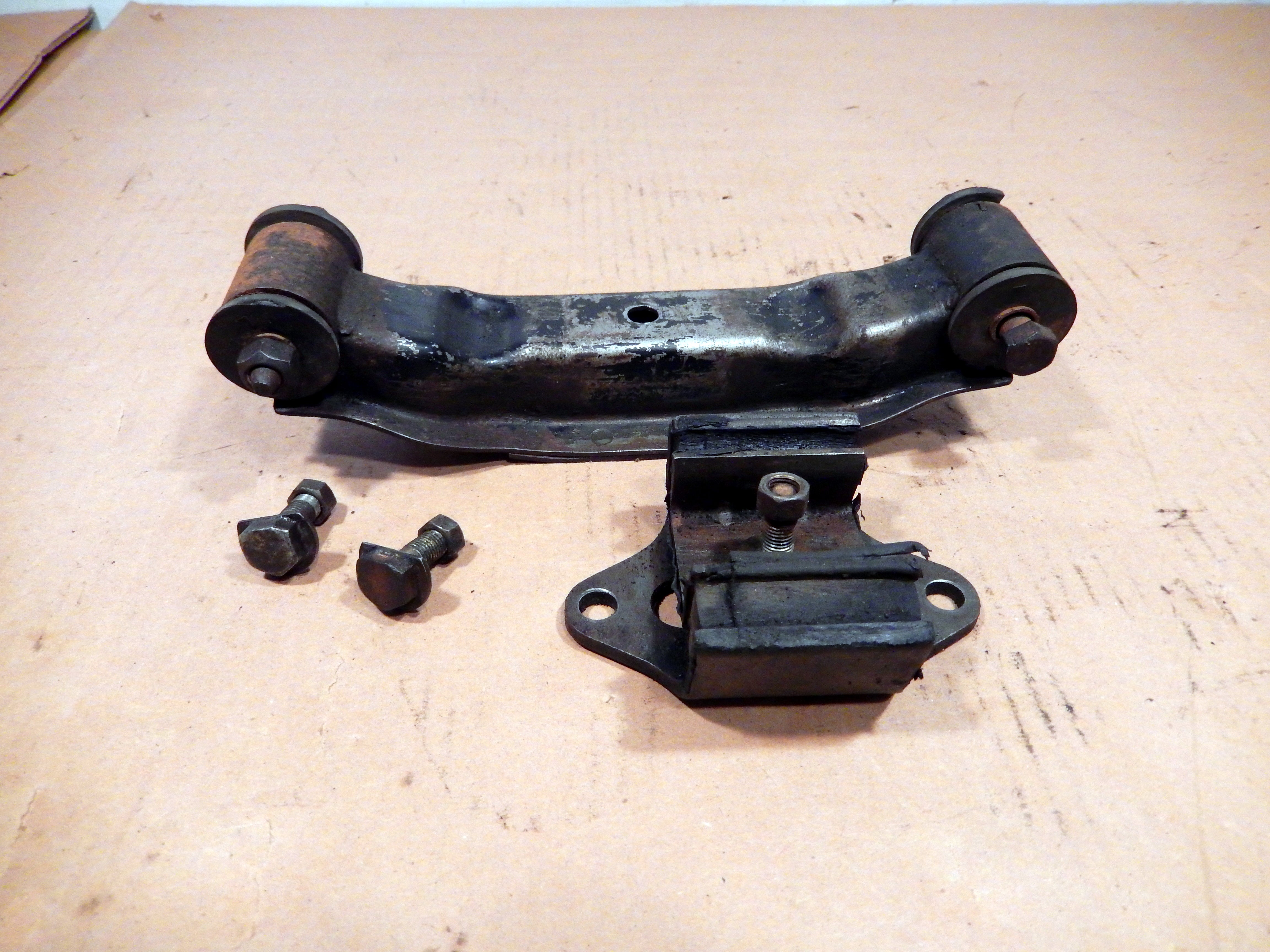 Datsun 280ZX Complete Transmission Cradle – Joeyz Datsun