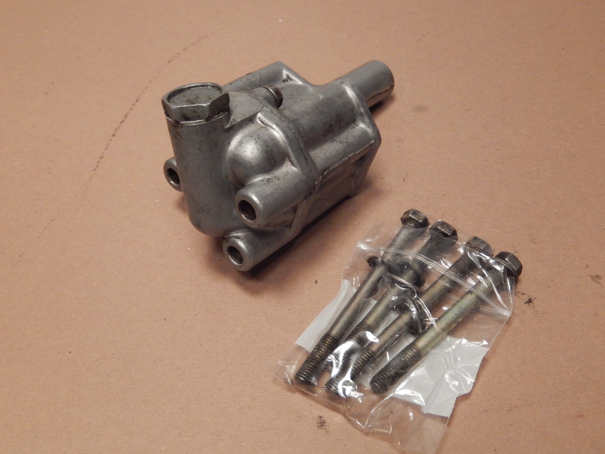 Datsun 240Z OEM Engine Oil Block – Joeyz Datsun