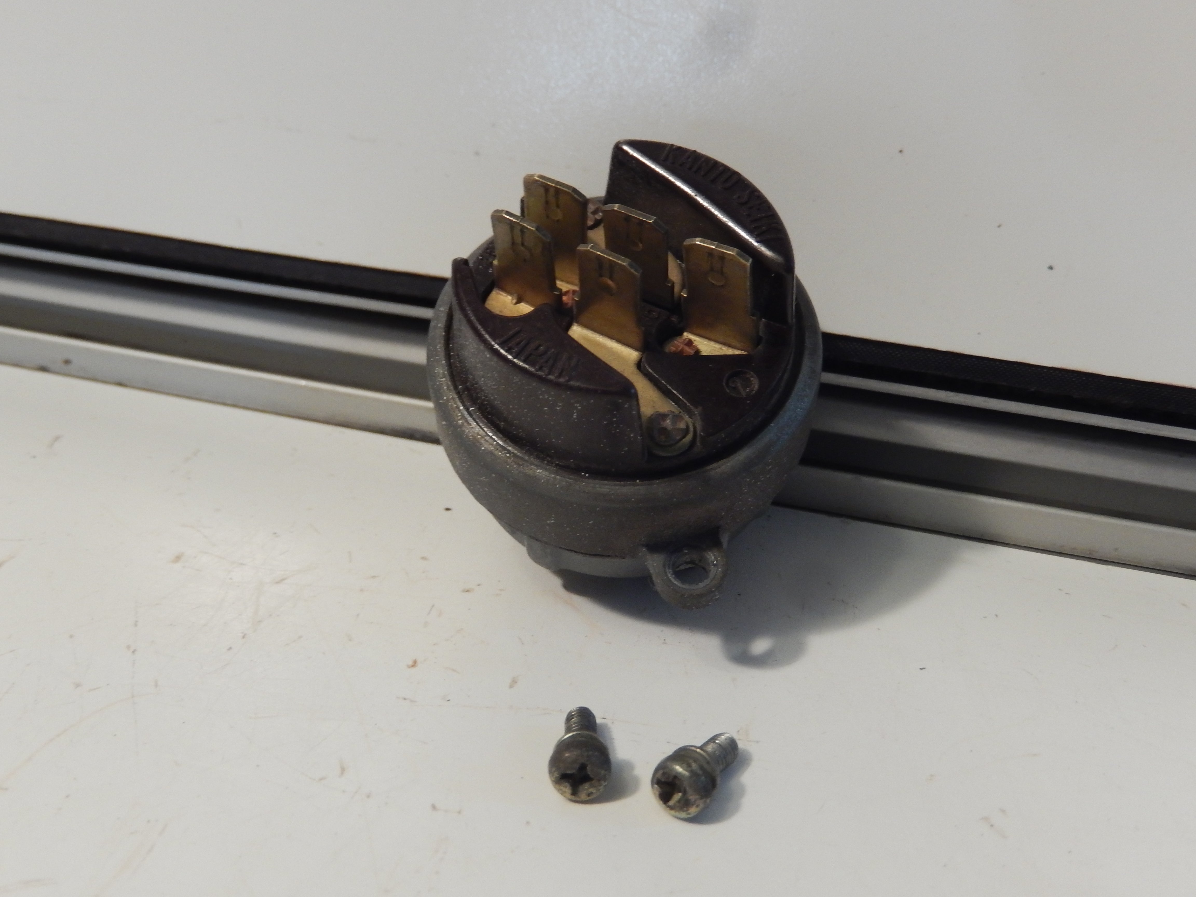 Datsun 240Z 280Z Ignition Selector Switch – Joeyz Datsun