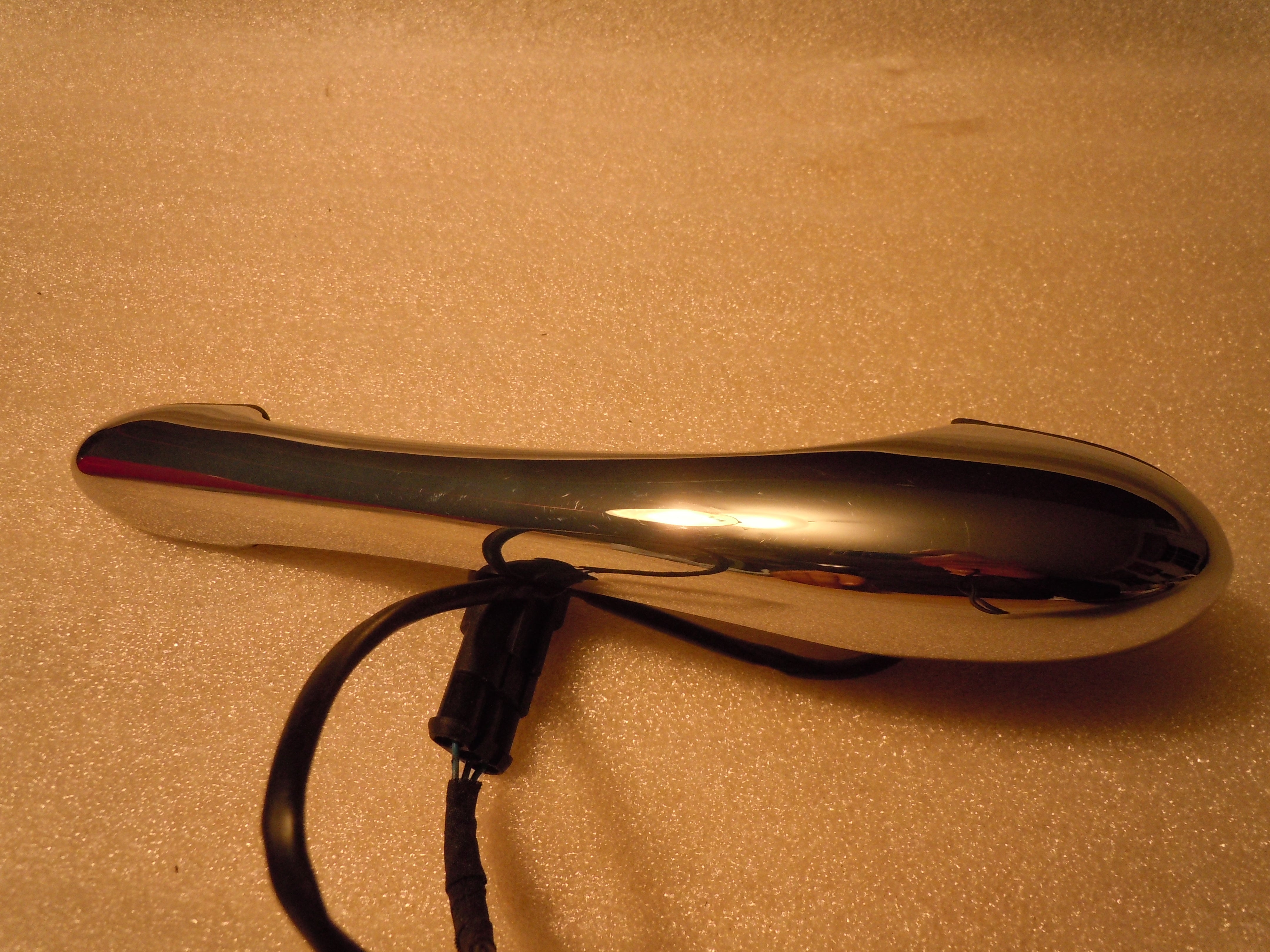 Maserati Quattroporte Front Drivers Exterior Door Handle – Joeyz Datsun