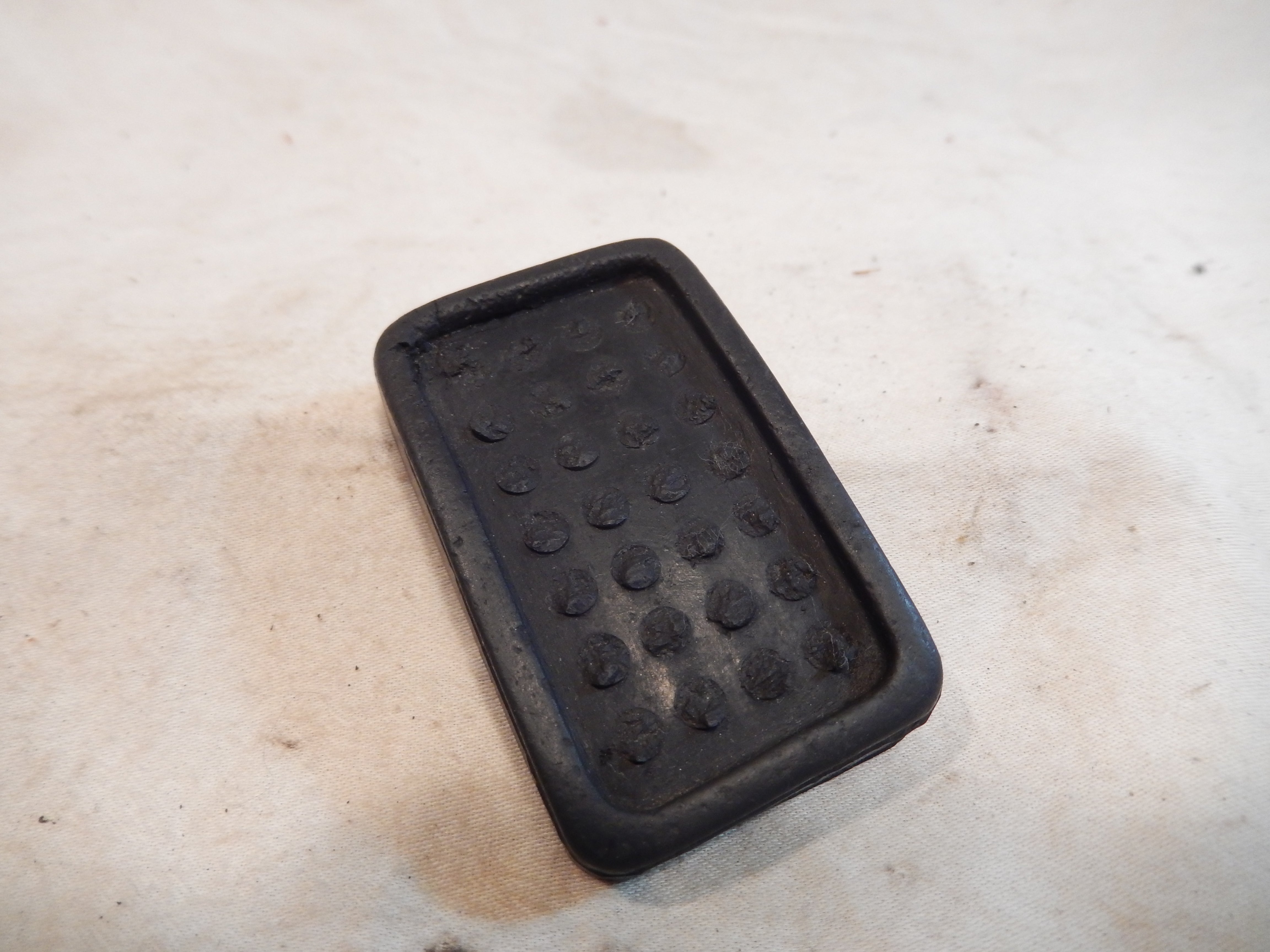 Datsun 240Z Foot Rest Pad – Joeyz Datsun