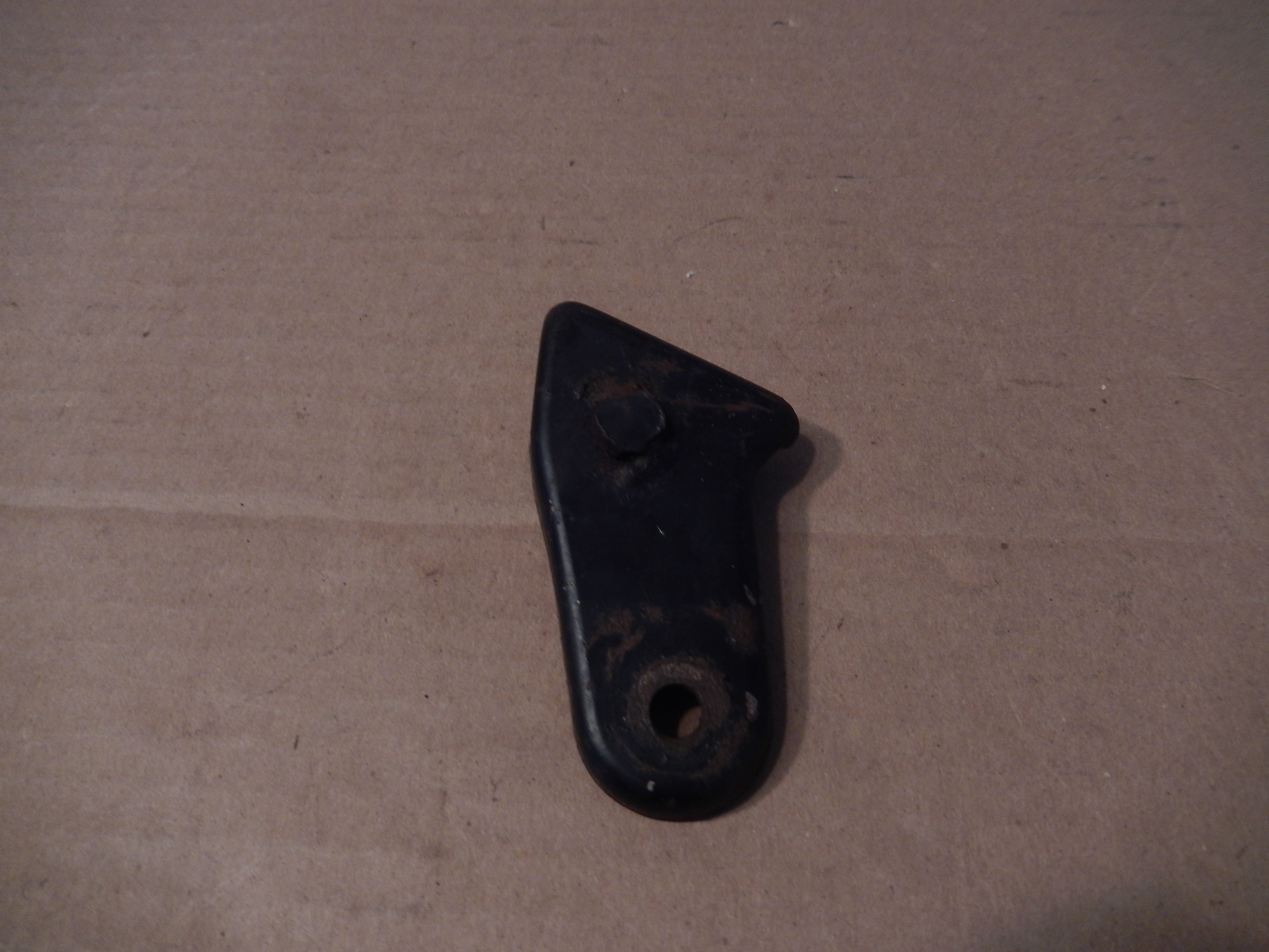 Datsun 240Z Series One OEM Left Side Hatch Lift Mount – Joeyz Datsun