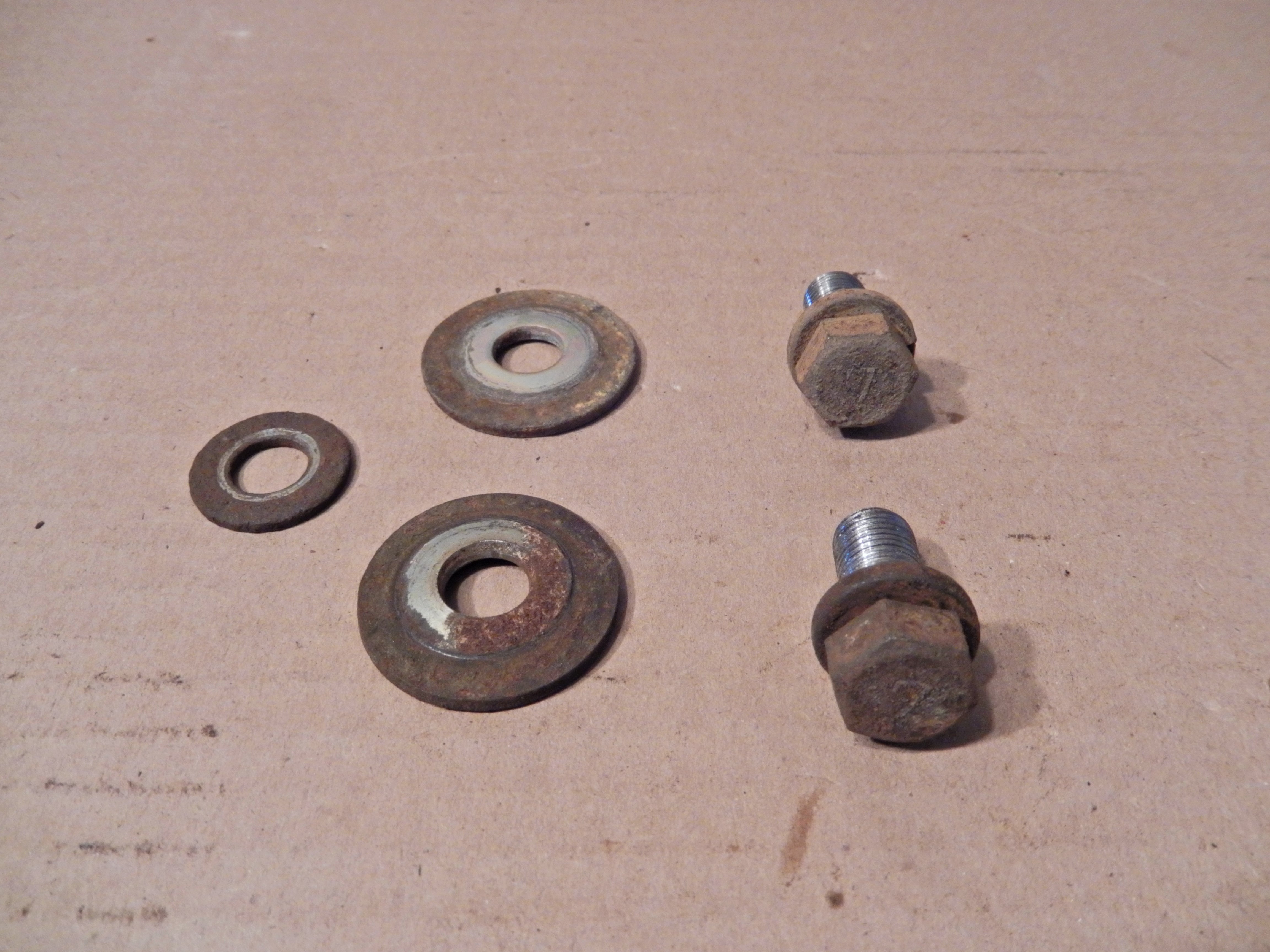 Datsun 280ZX Large Bolts and Washers – Joeyz Datsun
