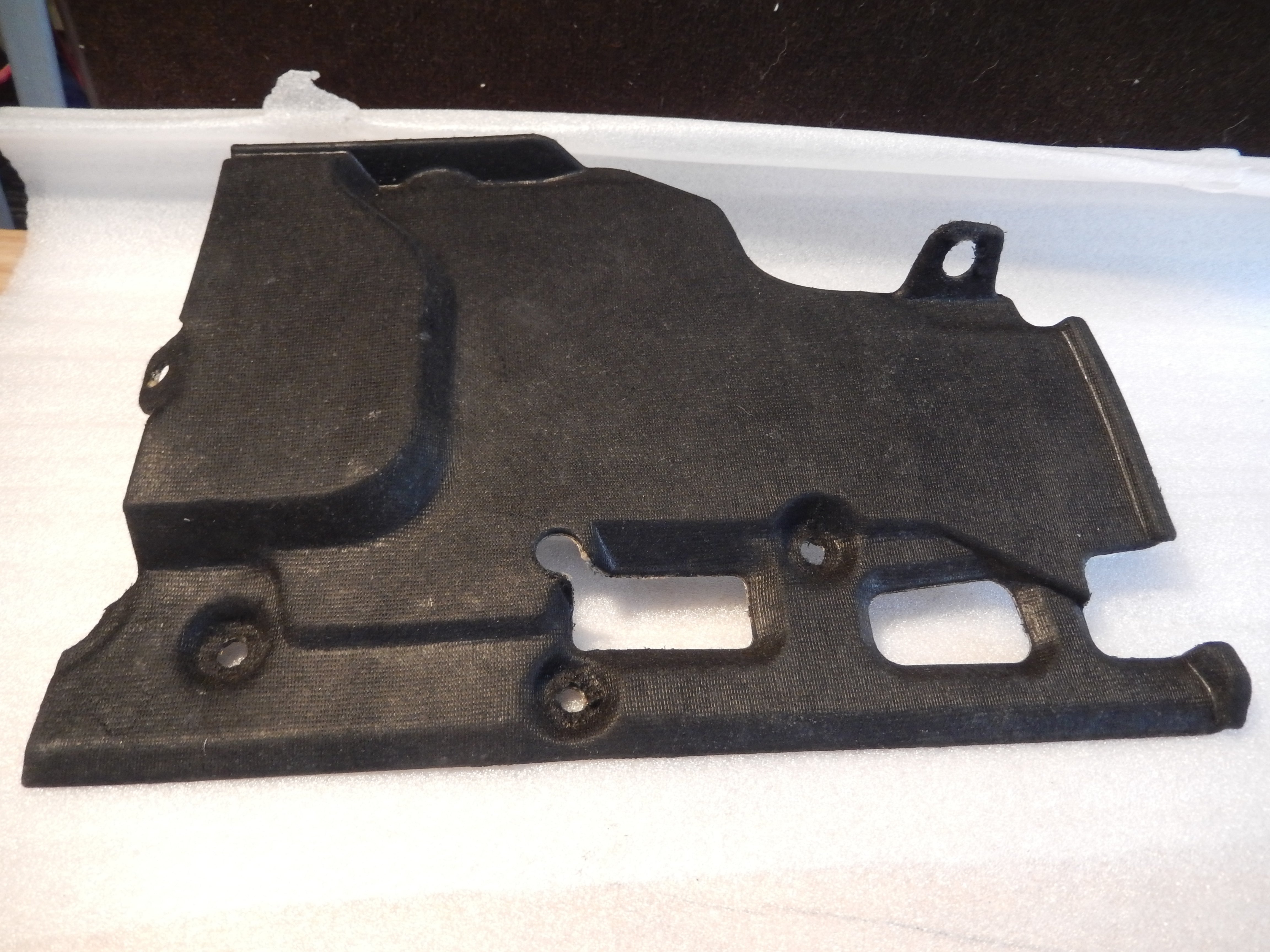Maserati Quattroporte Glove Box / Dashboard Under Panel – Joeyz Datsun